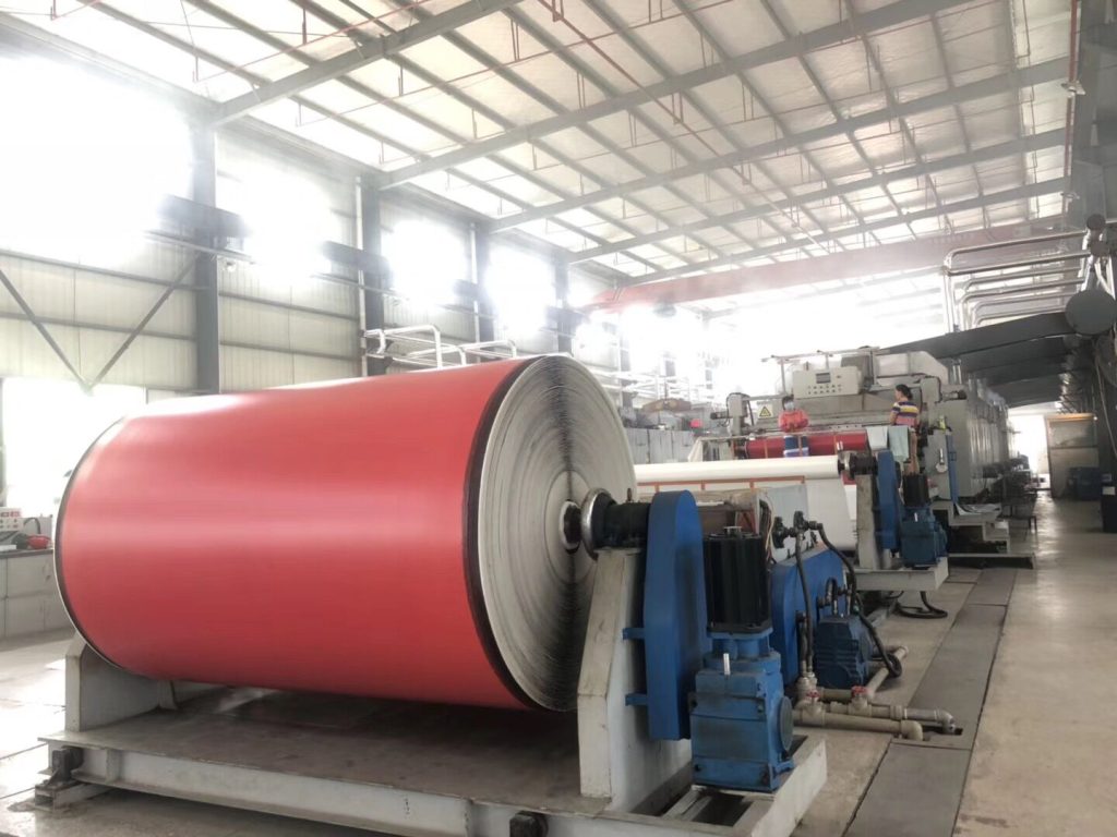 Costilla longitudinal Red rubber coated conveyor belt - Uyang Belting